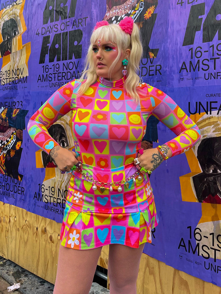 Happy Daze Roll Neck – HAPPY PILLZ CLUB